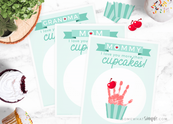 Cupcake Handprint Gift for Mother's Day - free printable craft!