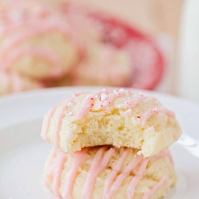 Peppermint Cheesecake Cookies - Somewhat Simple