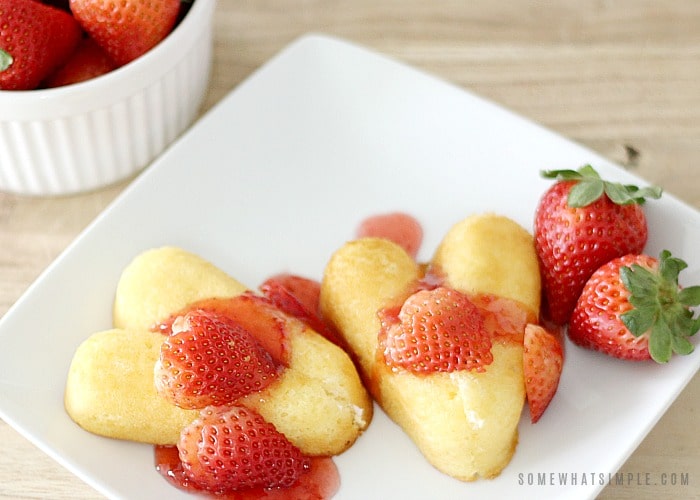 Easy Valentines Desserts - Valentine Twinkies - Somewhat Simple Easy Valentines Desserts - Valentine Twinkies - Somewhat Simple
